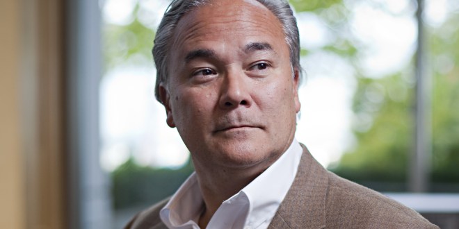 S02 E22 - Decoding The Gut-Brain-Skin Axis for Acne Relief with Dr ...